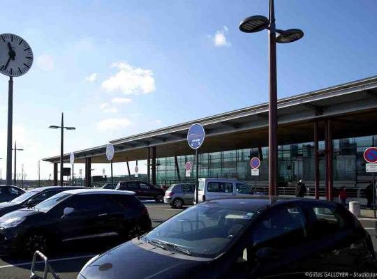 Parking gare de Valence TGV P1 Alpes - EFFIA | Drupal
